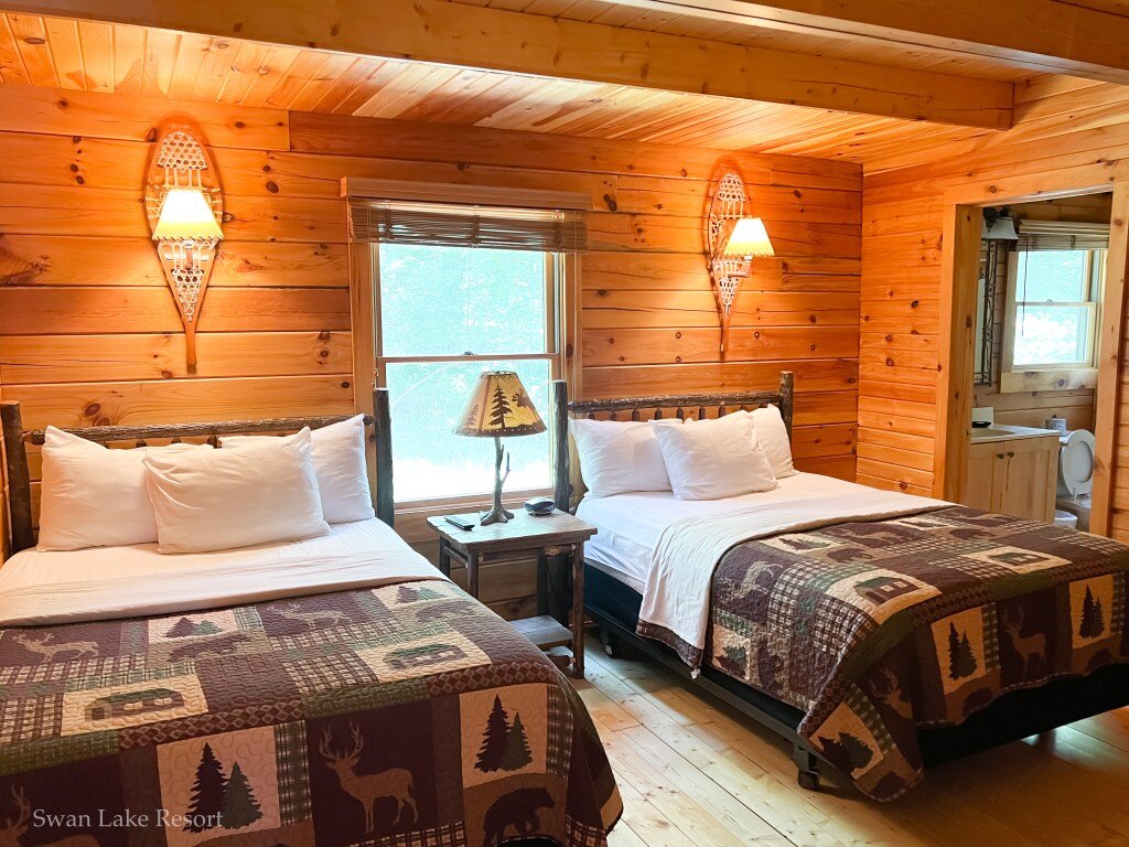 Upscale Golf Resort in Plymouth, Indiana | Swan Lake Resort