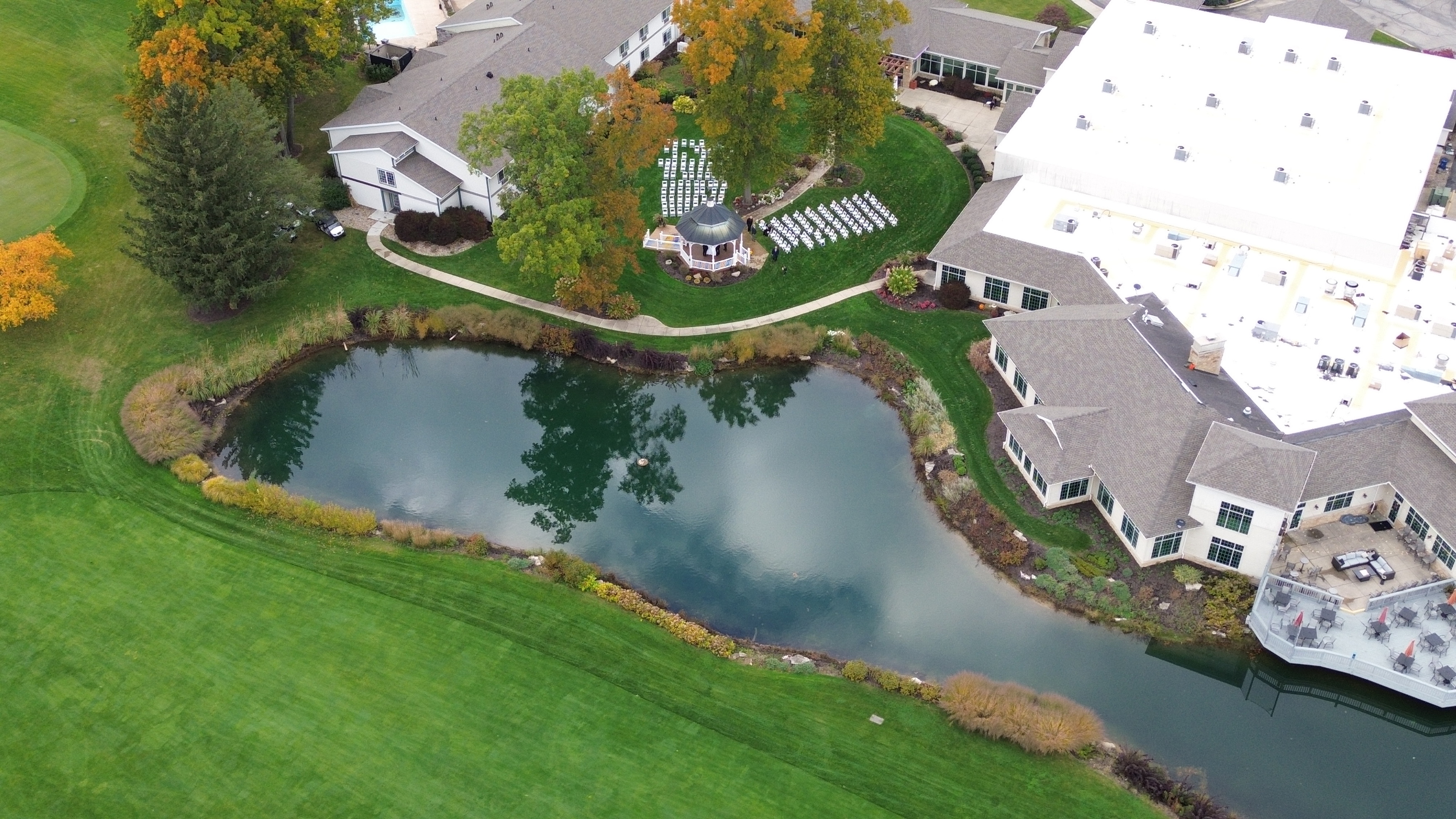 Upscale Golf Resort in Plymouth, Indiana | Swan Lake Resort